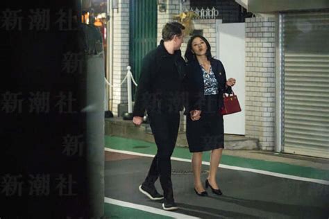 自民党・広瀬めぐみ議員の赤ベンツ不倫、相手はカナダ人有名サックス奏者 直撃に議員は「しょうがない、もう撮られてるんだから」（写真4） デイリー新潮