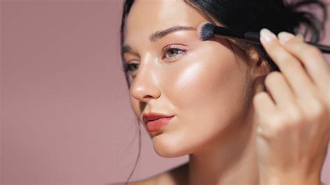 Maquillaje Demure La Nueva Tendencia Favorita De Las Chicas En Tik Tok