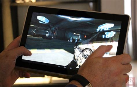 Computex 2013 Quick Look At Intel Prototype Android Tablet With Ivy