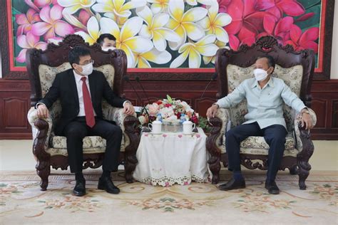 ສະຖາບັນການເມືອງ ແລະ ການປົກຄອງແຫ່ງຊາດ ສຳເລັດໃນການຕ້ອນຮັບຄະນະຜູ້ແທນ ສະຖາບັນການເມືອງແຫ່ງຊາດ