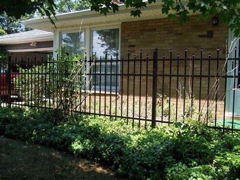 SPECRAIL Residential Aluminum Fence Railing Products