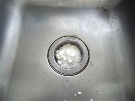 Clean Bathroom Sink Drain Vinegar Baking Soda Home Design Ideas