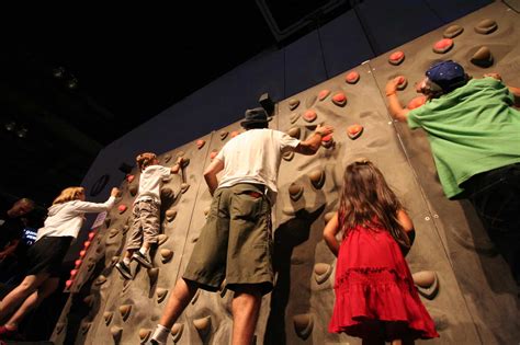 Innovative Leisure Mobile Digiwall