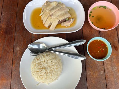 ข้าวมันไก่ ร้าน โคตรเฮงสาย2 เพชรเกษม