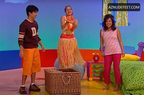 Kimee Balmilero Feet Aznudefeet