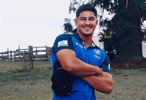 Dylan Brown Bio Facts Age Contract Salary Height Parents Wiki