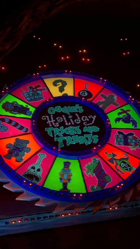 PHOTOS VIDEO Haunted Mansion Holiday Returns For Halloween Time 2022