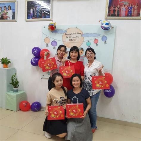 CÔNG TY ANH KHOA TẶNG QUÀ TRUNG THU CHO TOÀN THỂ CB CNV
