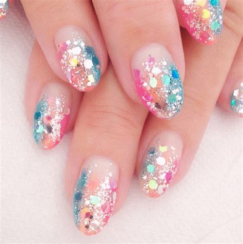 Sequin Nails 3 Beauty