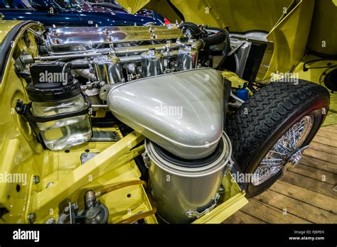 Engine Jaguar E Type At Ruben Ramos Blog