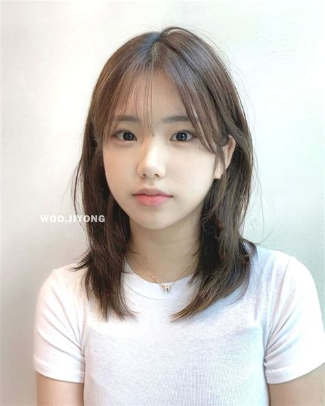 중단발 허쉬컷 2025 헤어스타일 레이어드 헤어컷 중발