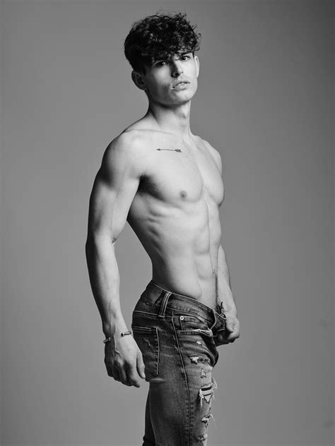 Seth Peterson Shirtless Celebs