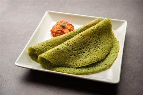 Premium Photo Palak Dosa Made Using Mixing Spinach Or Keerai In