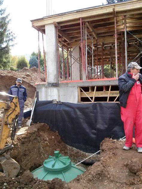 ПРЕЧИСТВАТЕЛНА СТАНЦИЯ ЗА 5 Е Ж тип проточни аеробни пречиствателни станции Креация