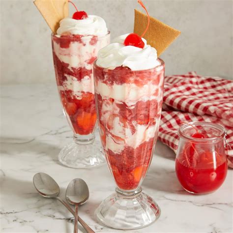 Knickerbocker Glory Sundae Recipe