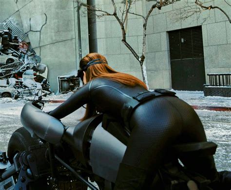 Anne Hathaway As Selina Kyle Rcelebhub