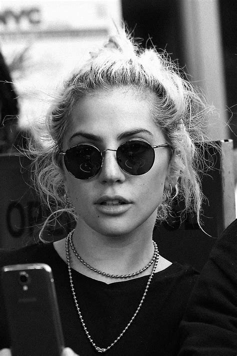 Pin Auf Lady Gaga