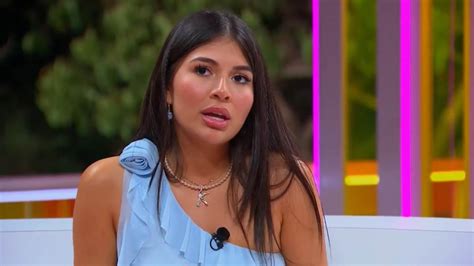 Kassy Castillo Bio Age Love Island Interior Design Net Worth
