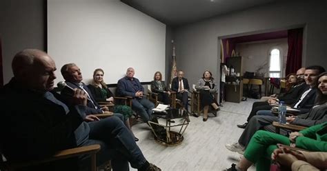 ГЕРБ предлагат дискусия за час по възпитание в училище Видео