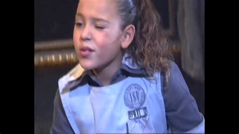 Amy La Niña De La Mochila Azul Capitulo 77 Online