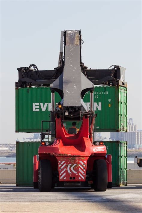 Shipping Container Port Handler Editorial Photo Image Of Heavy Shipping 94392151