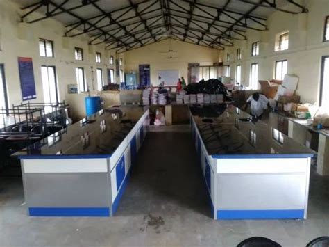 Galvanized Modular Physics Electronics Lab Table For Laboratory At Rs 45000 In Kolhapur