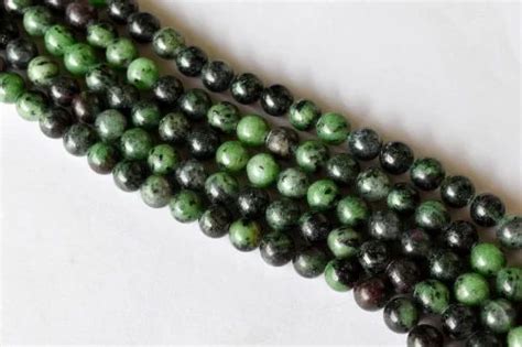 Green Round Ruby Zosite Beads Beads For Necklace Ring At Rs 140 Carat