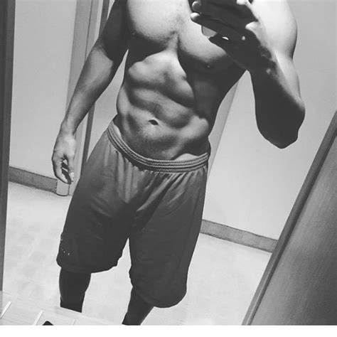 Romeo Six Pack
