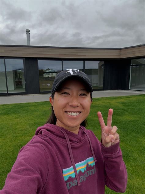人生第一次買房的心得： 我是一個從小就跟著家裡到處住的小孩，到18歲之前大概搬過十次家，所以特別希望有一天可以有自己的窩。也因為我從來沒有在