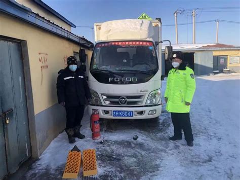 平安春运 交警同行丨延边交警边检查边宣教，筑牢交通安全防线澎湃号·政务澎湃新闻 The Paper