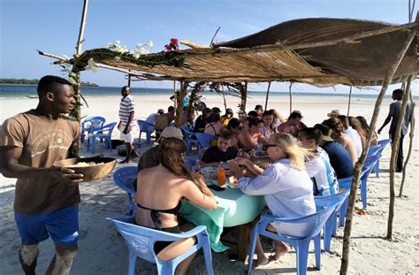 Elky Diani Beach Taxis
