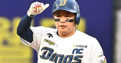 사진 2루타 권희동 추가 타점 성공