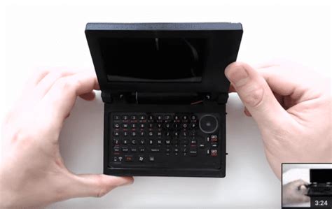 Handheld Linux Terminal Version 3 Raspberry Pi 3