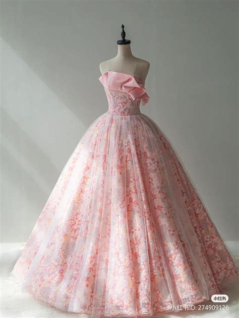 Ghim trên Gowns trong 2024 Trang phục nữ Thời trang Cô dâu