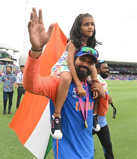 Rohit Sharma With His Wife Ritika Sajdeh