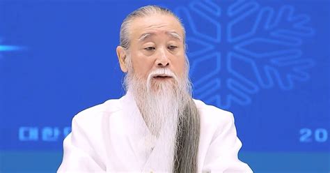 돌비뉴스 천공 윤석열은 하늘이 내린 대통령향후 100일 중요