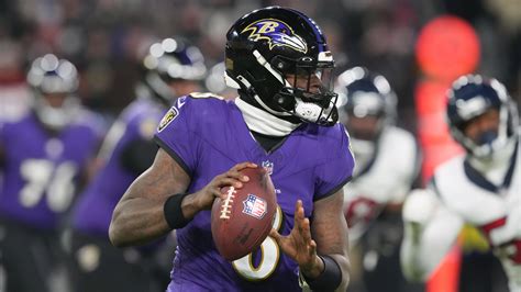 Lamar Jacksons Weight Loss Evident At Baltimore Ravens Otas