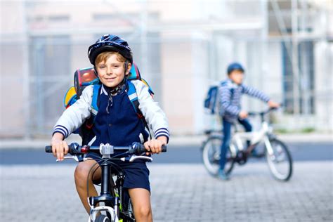 Il 21 Marzo Tutti A Scuola A Piedi O In Bicicletta Nostrofiglioit