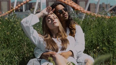 When To DTR 11 Signs It S Time To Figure Out Your Relationship Status