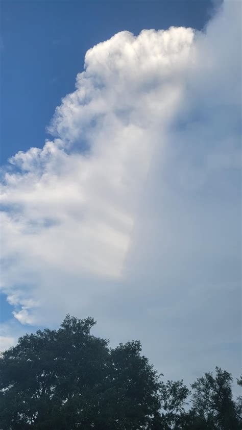 Ray Tracing Error In Clouds Rglitchinthematrix