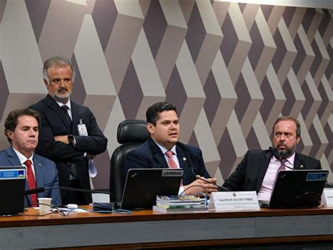 Ccj Aprova Pec Da Transição Texto Vai Ao Plenário Portal Diário Do Aço