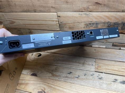 Lot Cisco Catalyst 3560 V2 Series 48 Port Power Over Ethernet Switch