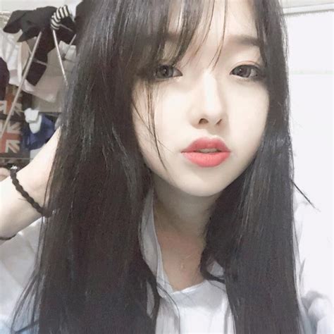 미남미녀 오늘의 훈녀 부산사는 22살 고예빈님 ️ 진짜 이쁘시담😘 훈남 훈녀 제보 받습니다 ️