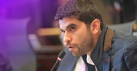 Congresista Celebró Que Corte Tumbara Documento Del Instituto Nacional
