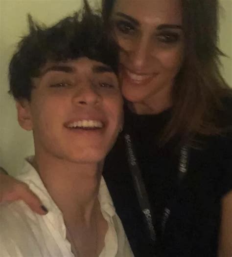 Deddy Cambia Il Suo Nome Darte Dopo Amici Il Comunicato
