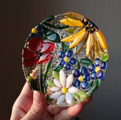 Small Round Decorative Fused Glass Plate With Flowers Summer Dessert