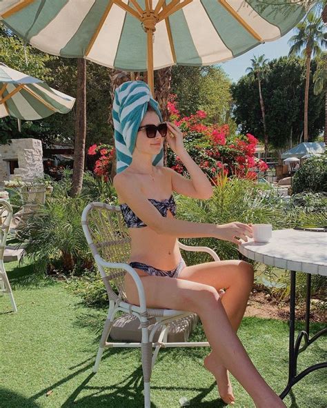 201k Likes 389 Comments Ellie Thumann Elliethumann On Instagram