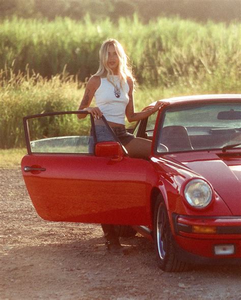 Porsche Girl 911 Byronbay911 • Instagram Photos And Videos