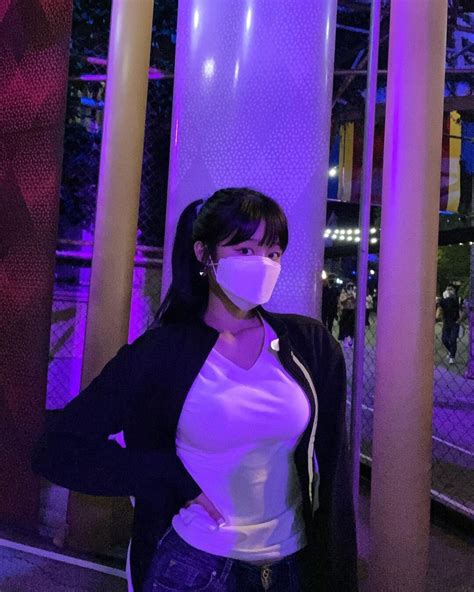 210921 Rockit Girl Han Leeseul Instagram Update Kpopping