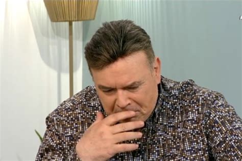 Μανώλης Λιδάκης «Έχω δεχτεί σεξουαλική παρενόχληση αυτός κάποτε ήταν ο Θεός της ΕΡΤ Video